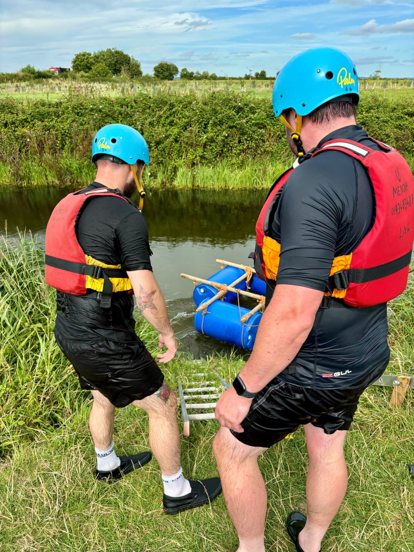 Raft Building Photo Album - Amarin Rubber