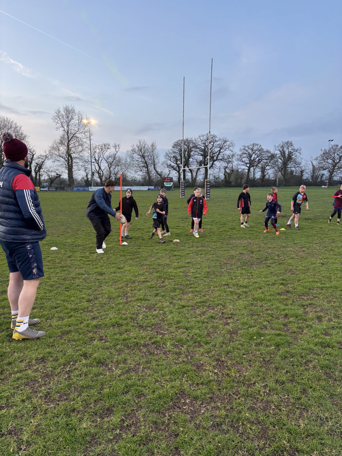The Chief Visits Tor Rugby Club - Amarin Rubber