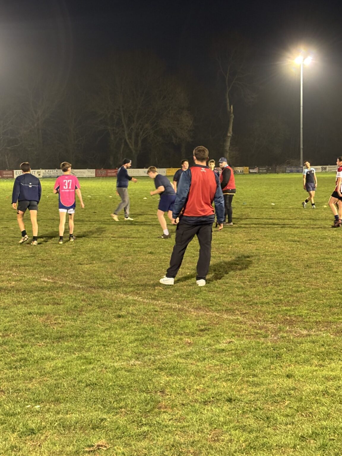 The Chief Visits Tor Rugby Club - Amarin Rubber